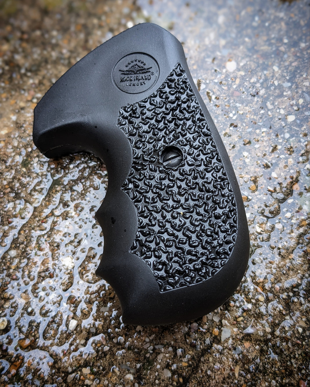 Armscor Rock Island Armory M200/M206 Polymer Grips – roguecapa